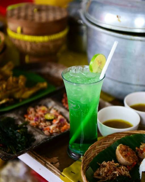 5 Authentic Balinese Drinks You Have to Try While in Bali - Kura-Kura Blog